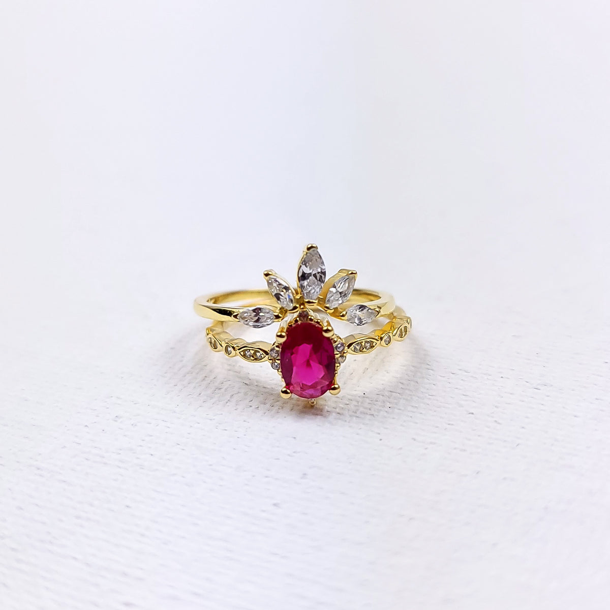 Ruby Grace and Arwen's Crown – 2 ON THE MOON