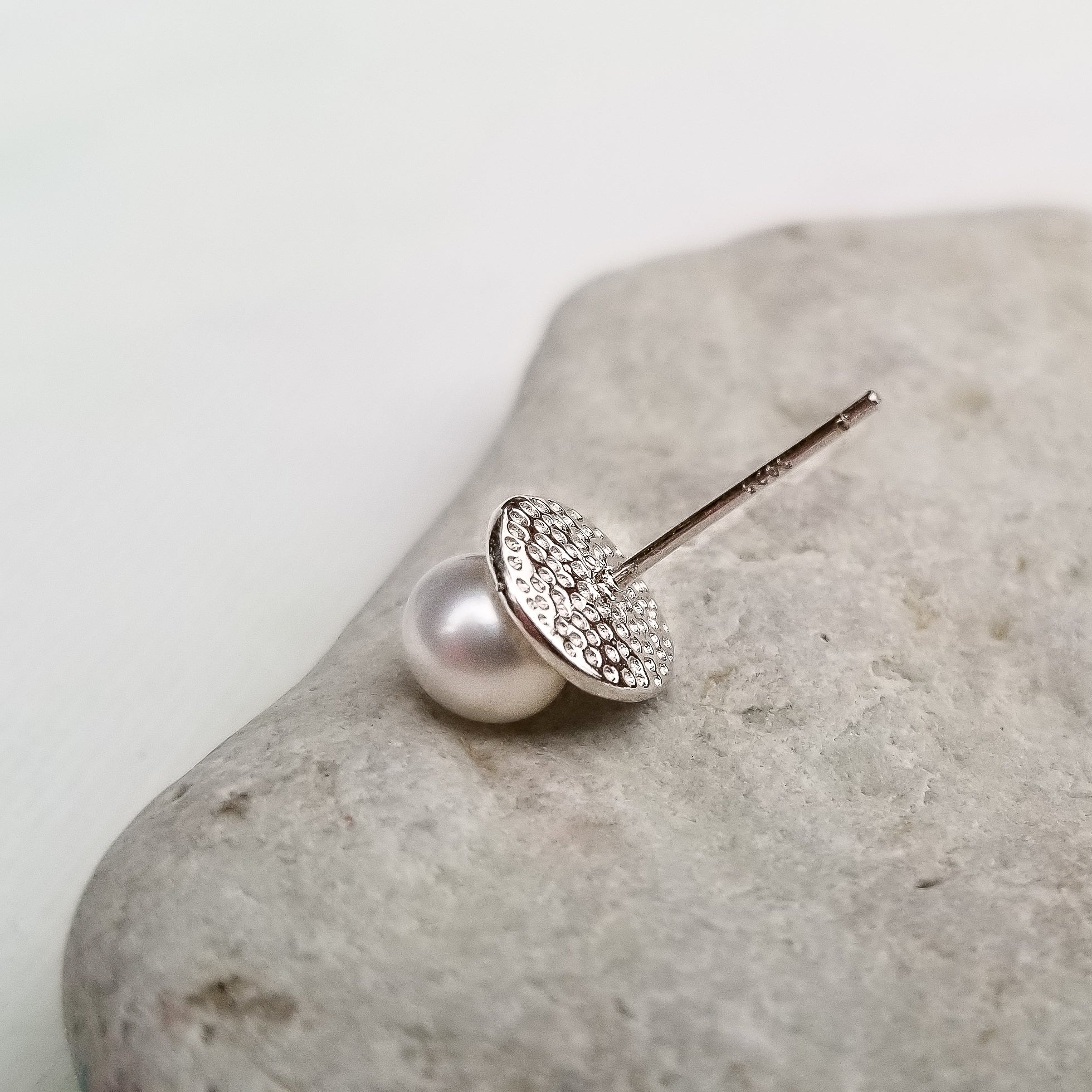 Carmen Pearl Stud Earrings – 2 ON THE MOON Carmen Pearl Stud Earrings – 2 ON THE MOON